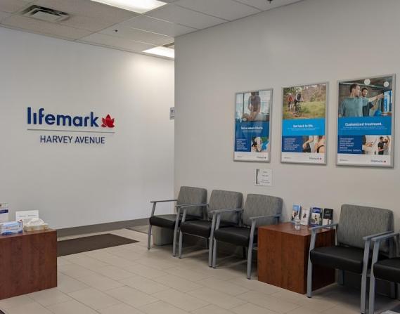 Physiotherapy Services Kelowna | Lifemark Harvey Avenue